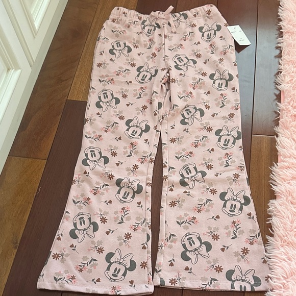 Disney | Pajamas | Disney Minnie Mouse Floral Pink Pants | Poshmark